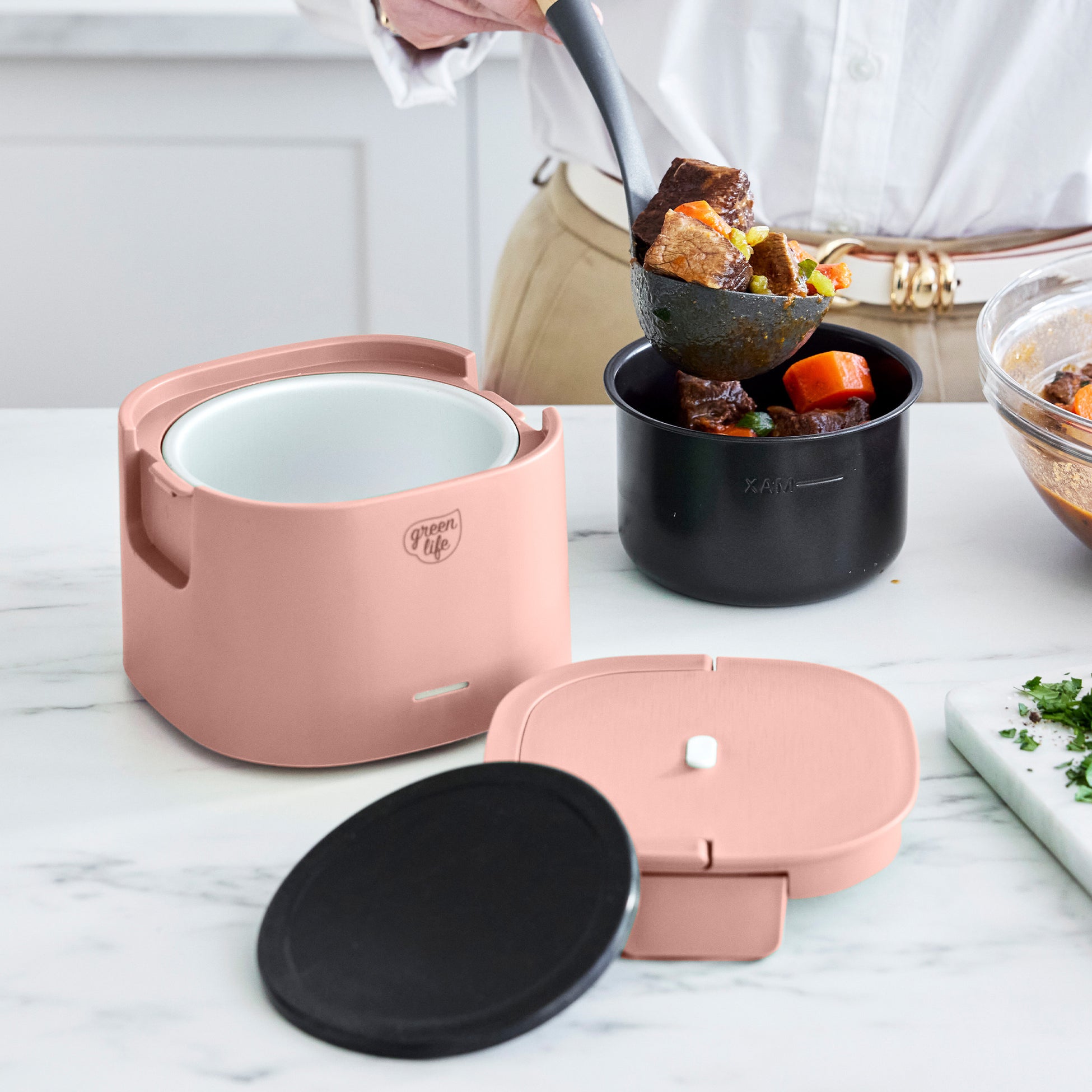 The Cookware Company (USA), LLC | Electric Lunch Box