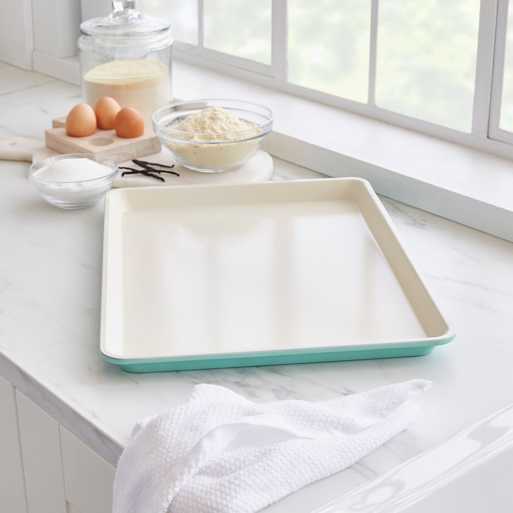 The Cookware Company (USA), LLC | 18" x 13" Cookie Sheet